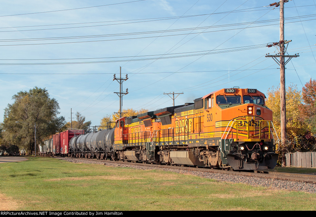 BNSF 530